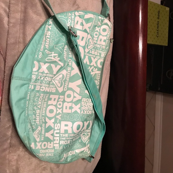 Roxy | Bags | Roxy Crossover Bag | Poshmark